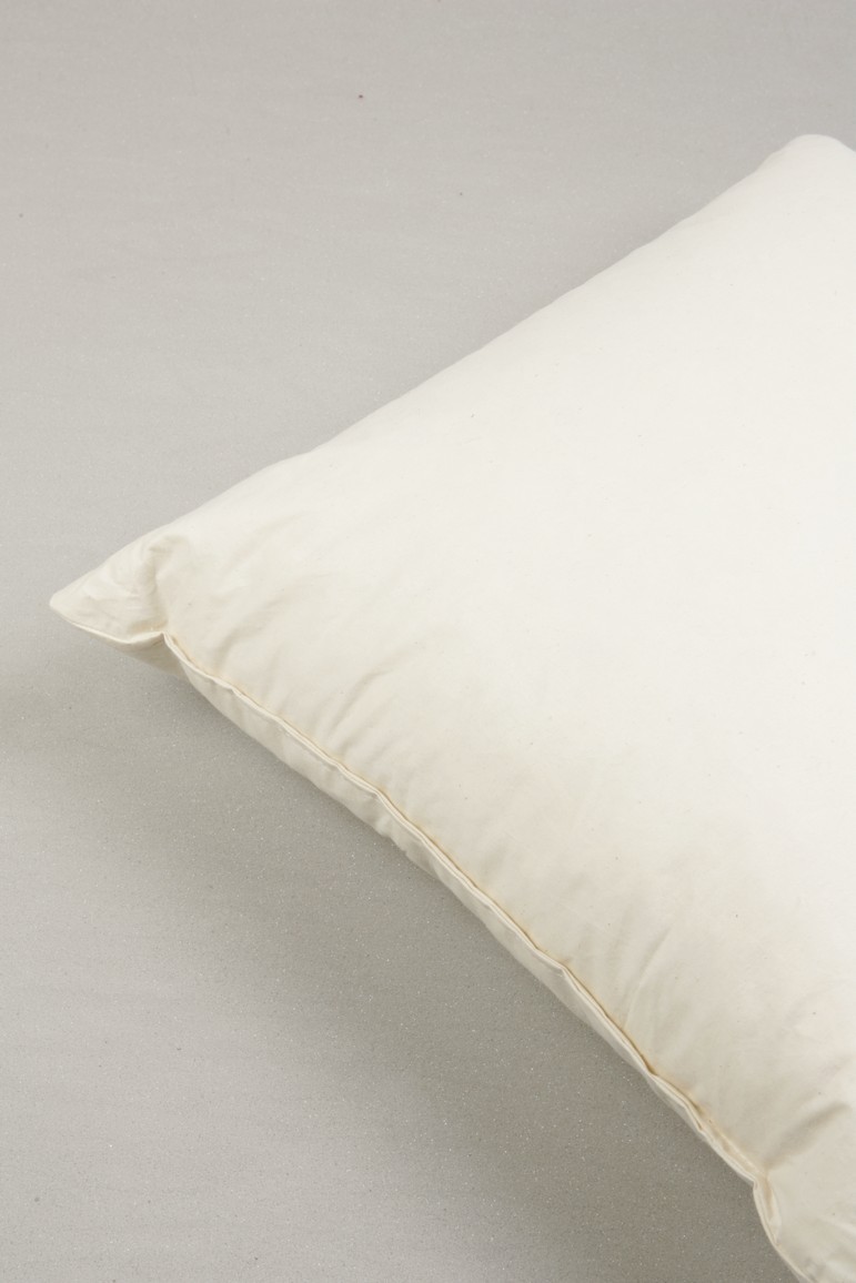 Feather scatter pad 14" x 14" (35cm) | The Foam Shop